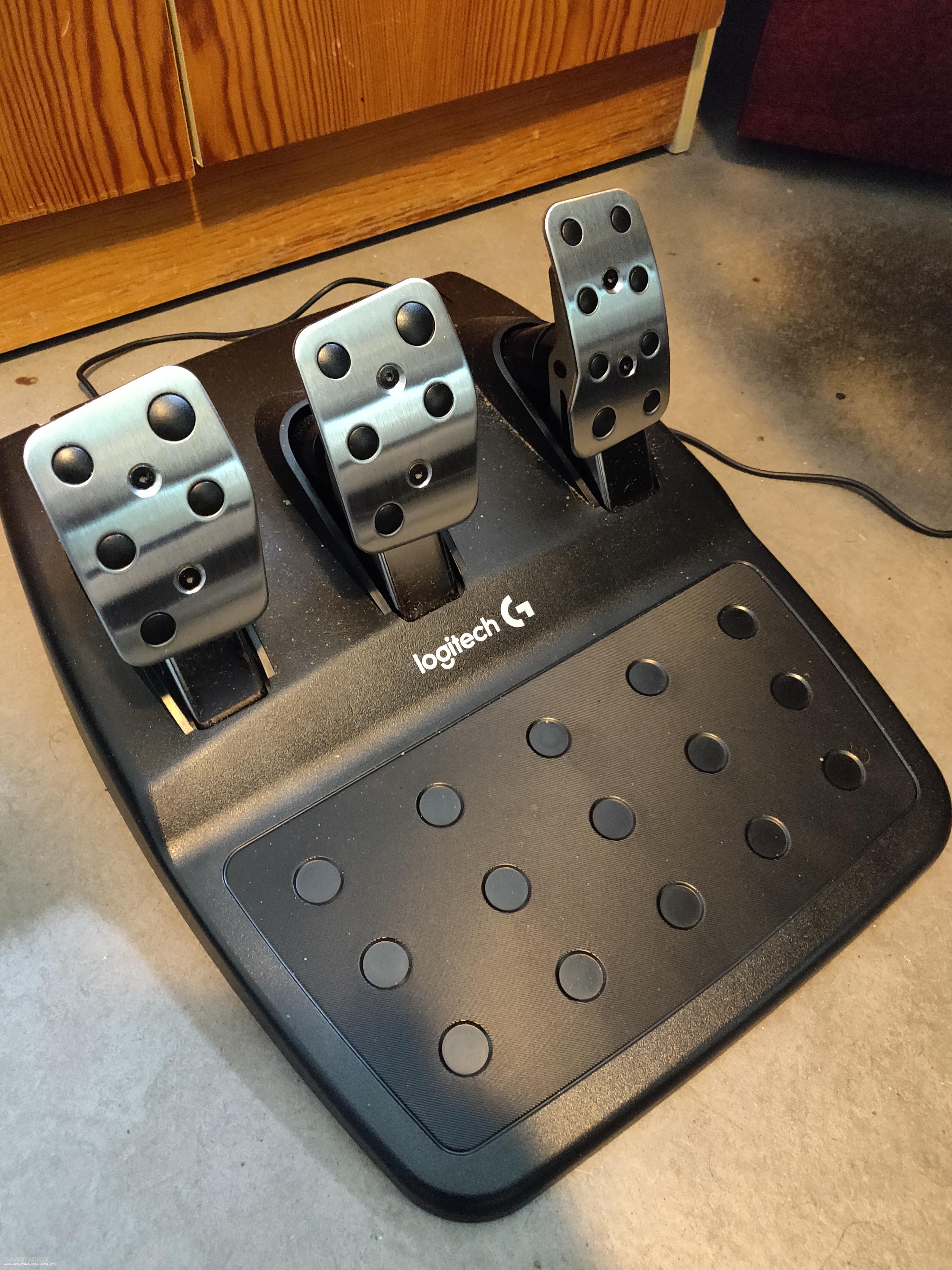 Logitech G920 Racing Wheel - - Gamereactor