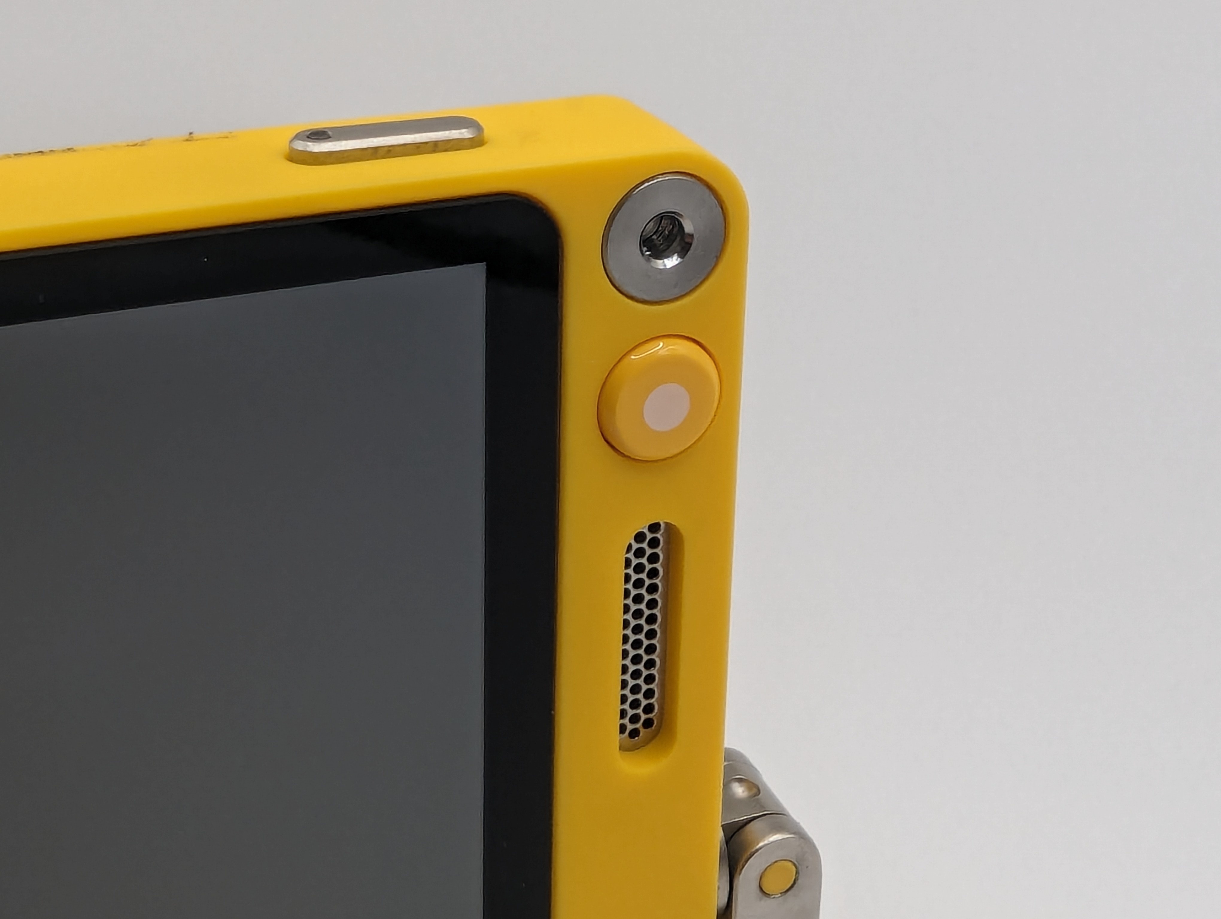 Playdate on mielenkiintoinen pelilaite - - Gamereactor