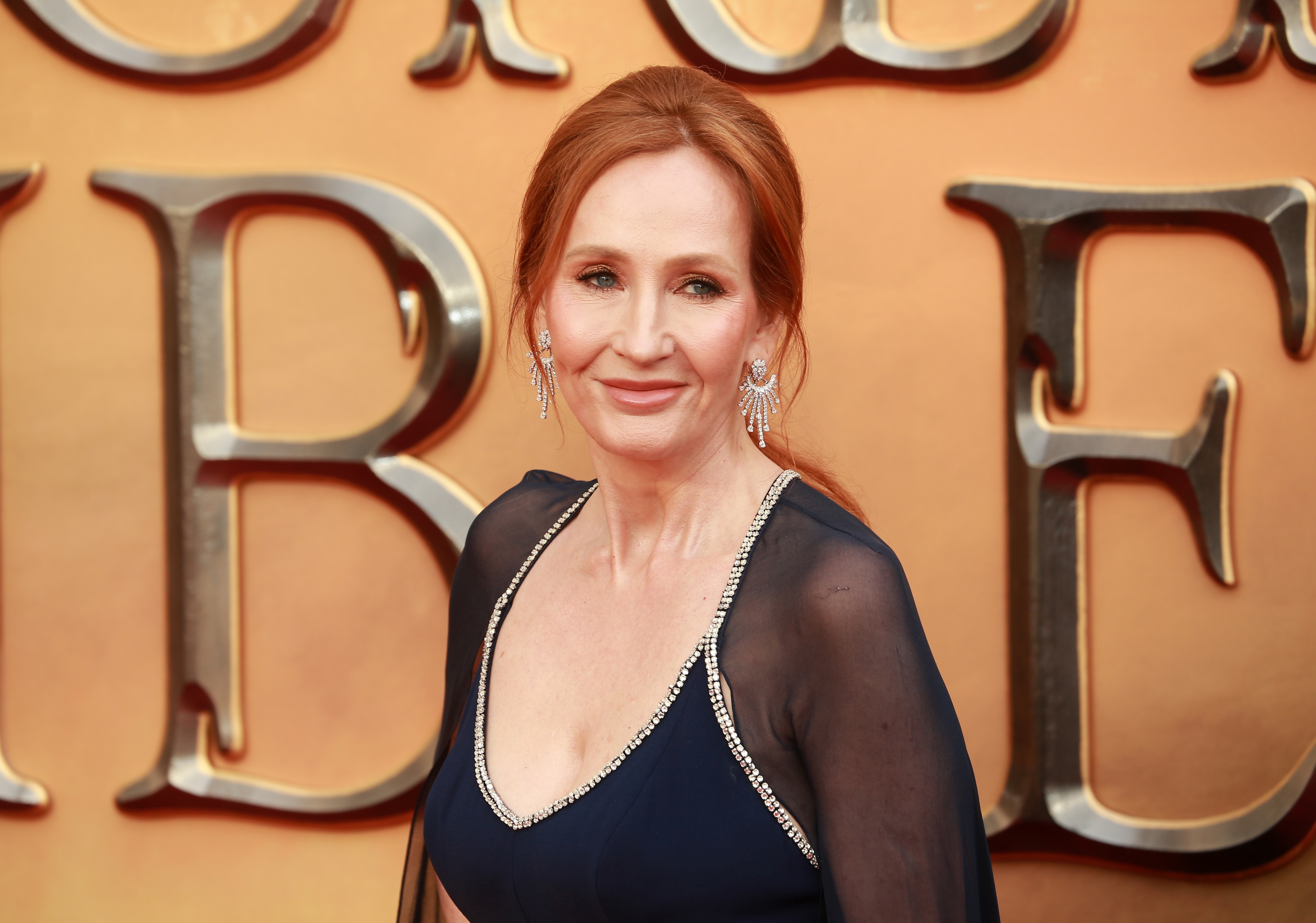 J.K. Rowling työstää futuristista uutta romaania - - Gamereactor