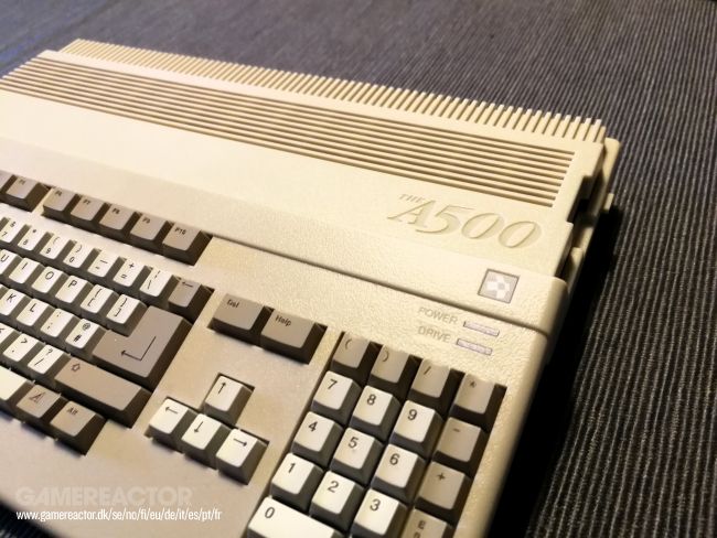 Amiga 500 Mini - - Gamereactor