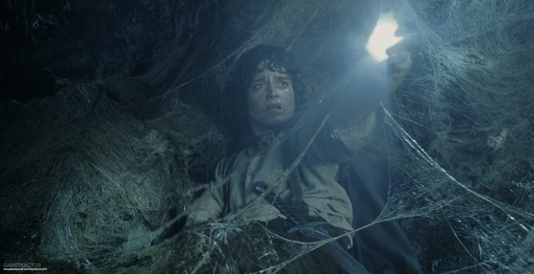 The Lord of the Rings: The Rings of Poweria omasta kirjastaan ...