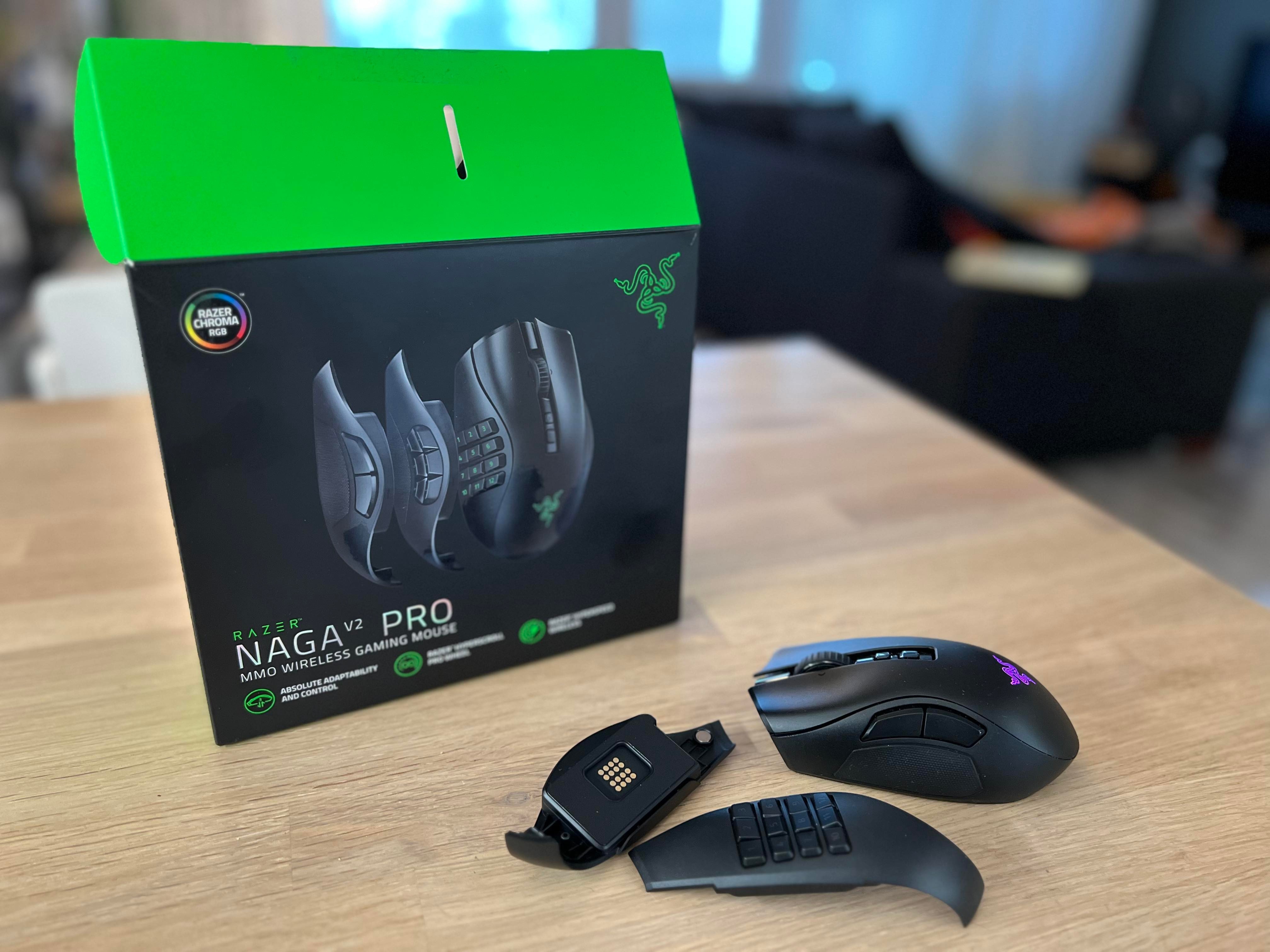 Razer Naga v2 Pro ja Razer Pro Dock ovat kerrassaan mahtavia vehkeitä ...